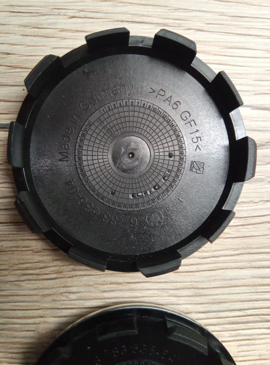 4 x Orginal BMW Felgendeckel Nabendeckel PA6 GF15 (Neu (gemäss Beschreibung)) in Toffen für CHF ...