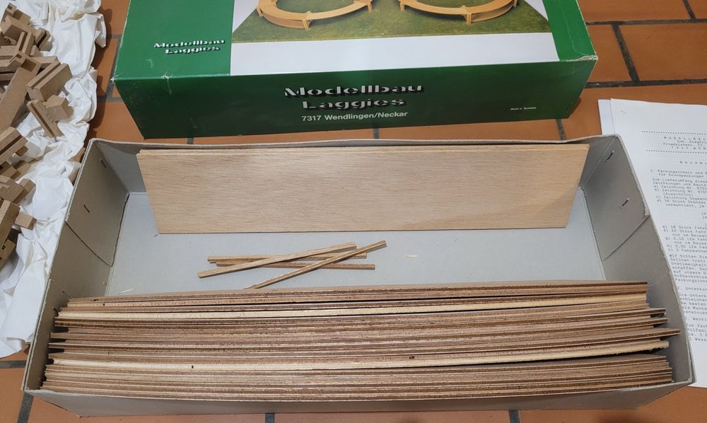 Holz Gleiswendel H0 Bausatz (Modellbau Laggies) (Gebraucht) in ...