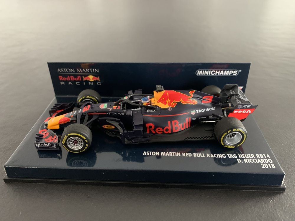 Minichamps Red Bull RB14 Ricciardo 2018 1:43 F1 | Kaufen auf Ricardo