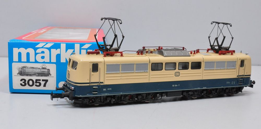 Märklin 3058 E-Lok BR 151 der DB, Neu in Topzustand, OVP (Neu und originalverpackt) in Gutenswil ...