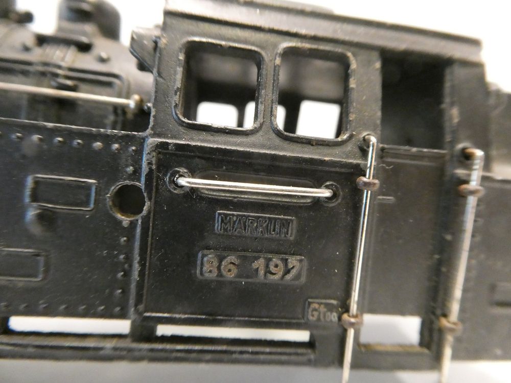 Märklin TT 800 Gehäuse Dampflok BR 28197 Ersatzteil7Bastler (Defekt) in ...