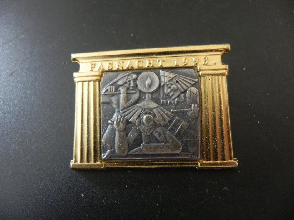 Fasnacht Plakette Basel 1993 (Gebraucht) in Biel/Bienne für CHF 1 – mit Lieferung auf Ricardo kaufen
