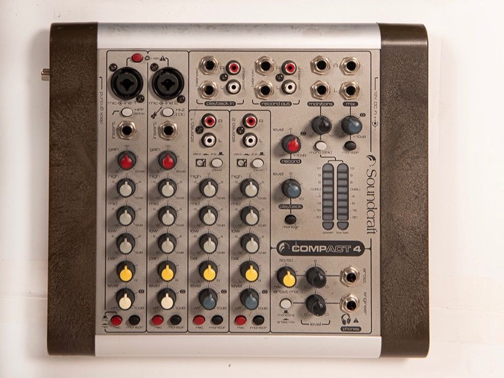 Soundcraft Compact 4 mini Mischpult (Gebraucht) in Zürich für CHF 41 ...