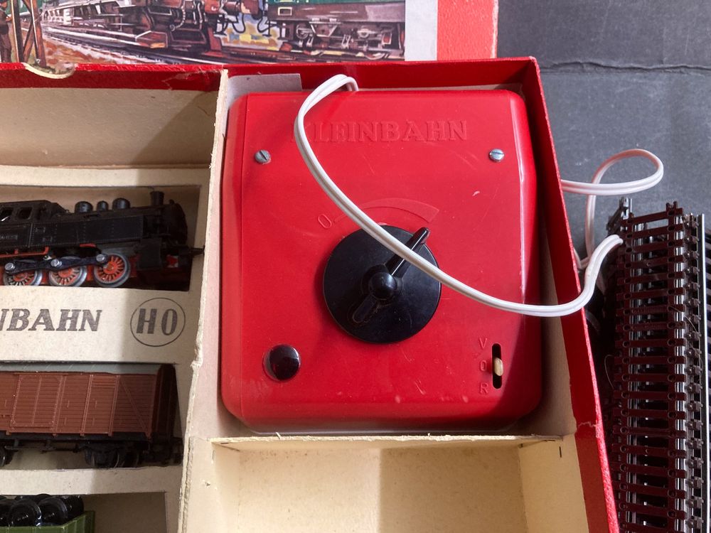 Kleinbahn Schachtel mit Zug, Trafo, Schienen, Weichen (Gebraucht) in ...