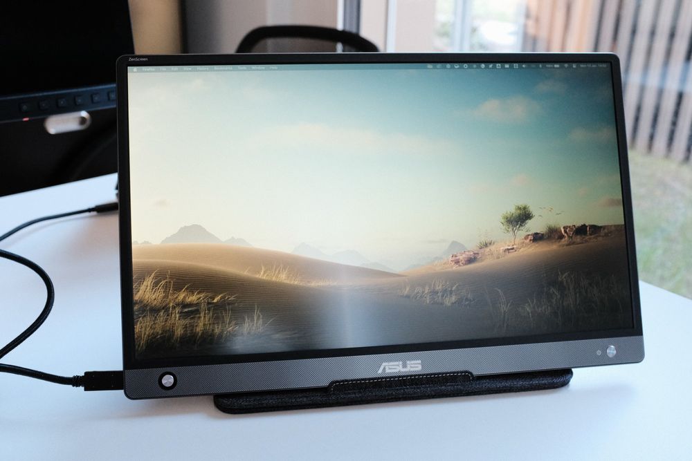 ASUS ZenScreen MB16AH (D'occasion) à Troinex pour CHF 80 – avec ...