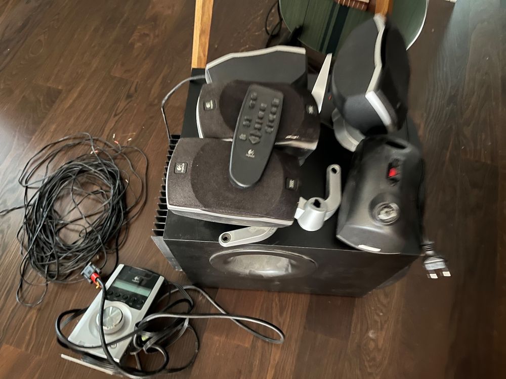 LOGITECH Z-5500 THX DOLBY DIGITAL SOUND SYSTEM | Kaufen auf Ricardo