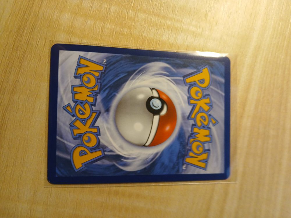 Lacey Pokeball 114 Pokemon Prismatic Evolutions EN (Gebraucht) in ...