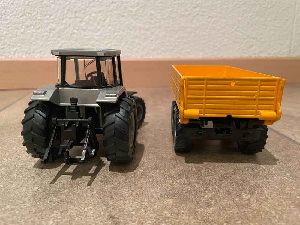 SIKU AGCO White 6810 mit Anhänger (Neu und originalverpackt) in ...