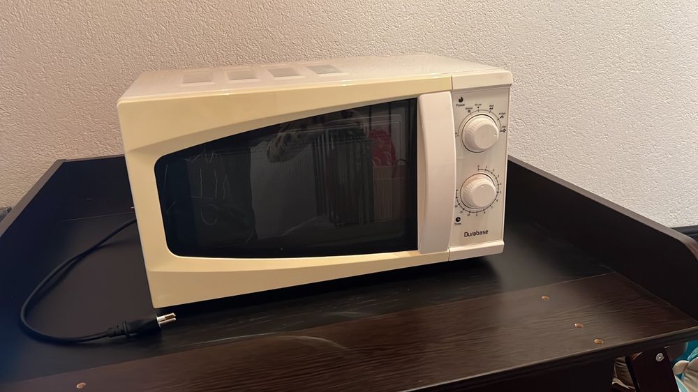 Durabase Mikrowelle (Gebraucht) in für CHF 11 – nur Abholung auf ...
