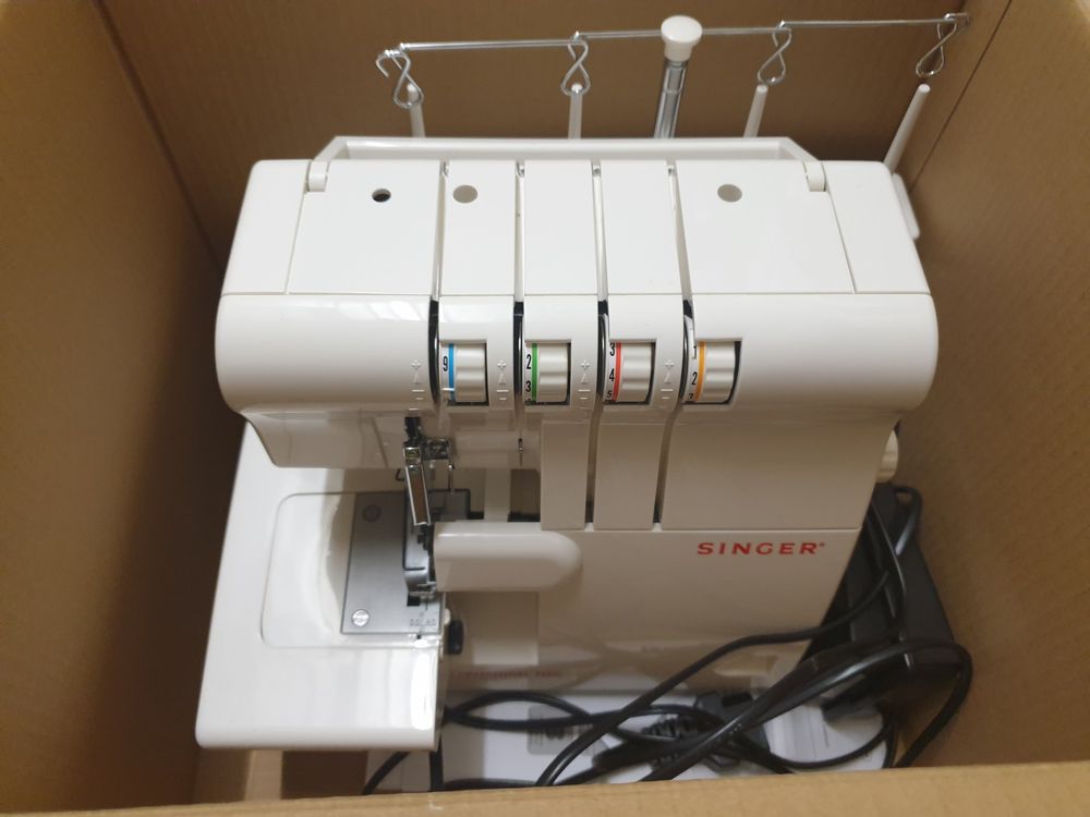Singer Overlock (Neu (gemäss Beschreibung)) in Nürensdorf für CHF 50 ...