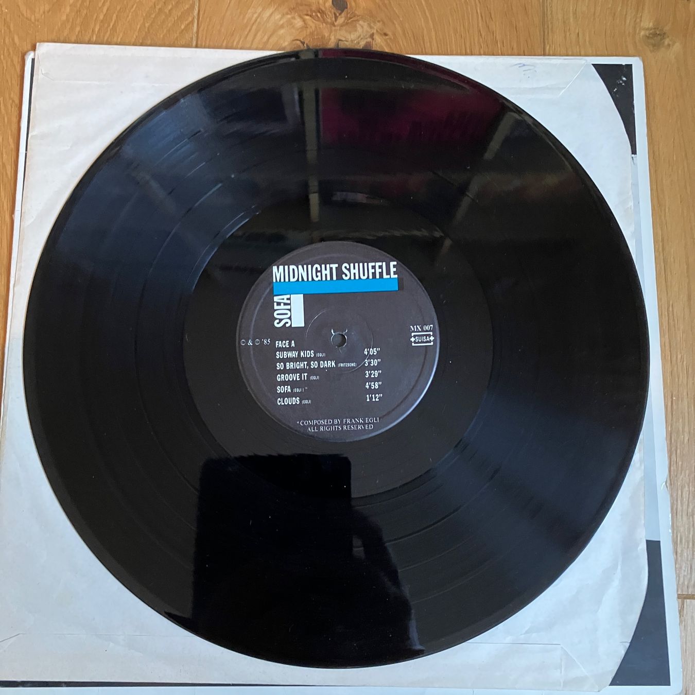 Sofa – Midnight Shuffle (Gebraucht) in Altdorf UR für CHF 10 – mit ...