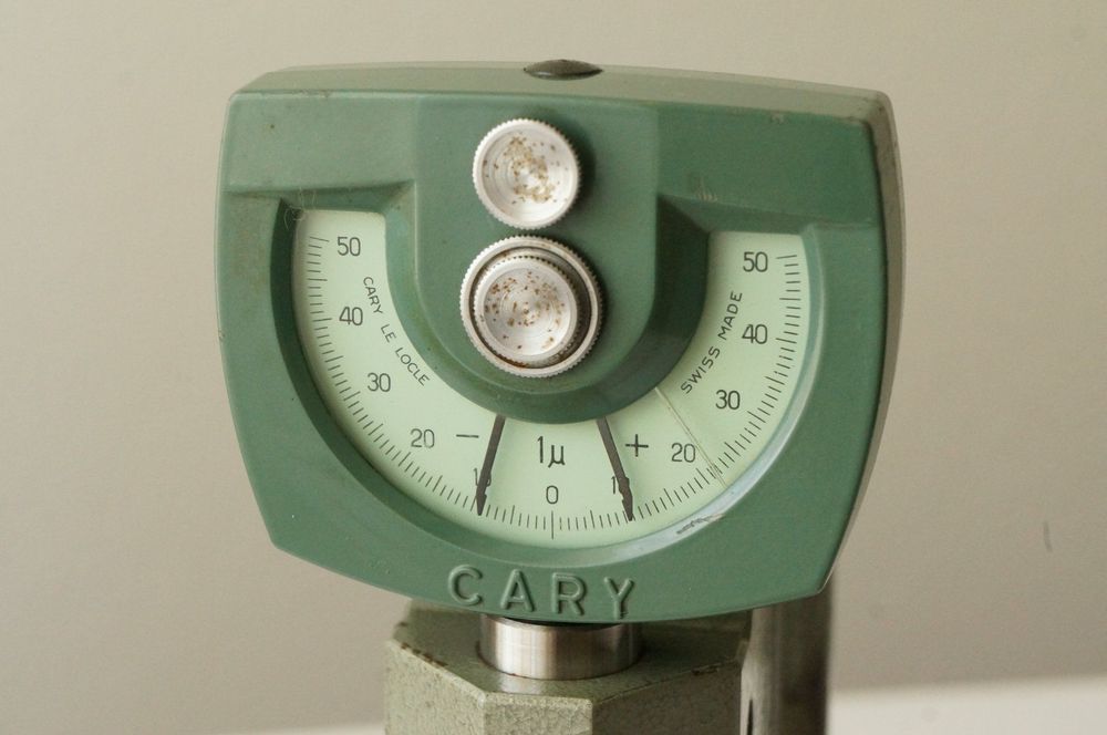 Cary Mikrometer vertikal Le Locle Omega (Gebraucht) in Bassersdorf für CHF 122 – mit Lieferung ...