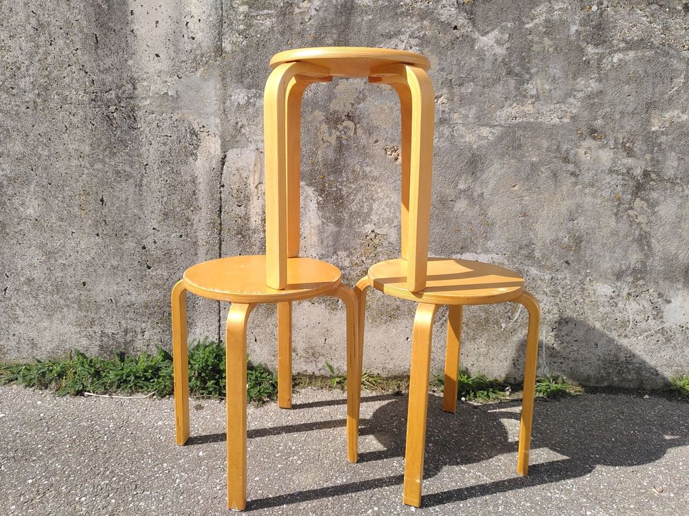 2 IKEA Frosta Stool Stapelhocker Alvar Aalto + 1 extra | Kaufen auf Ricardo