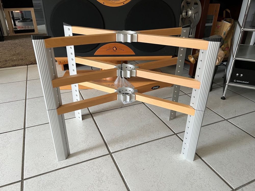 Finite Elements Spider High-End Audiorack für 3 Geräte (Gebraucht) in ...