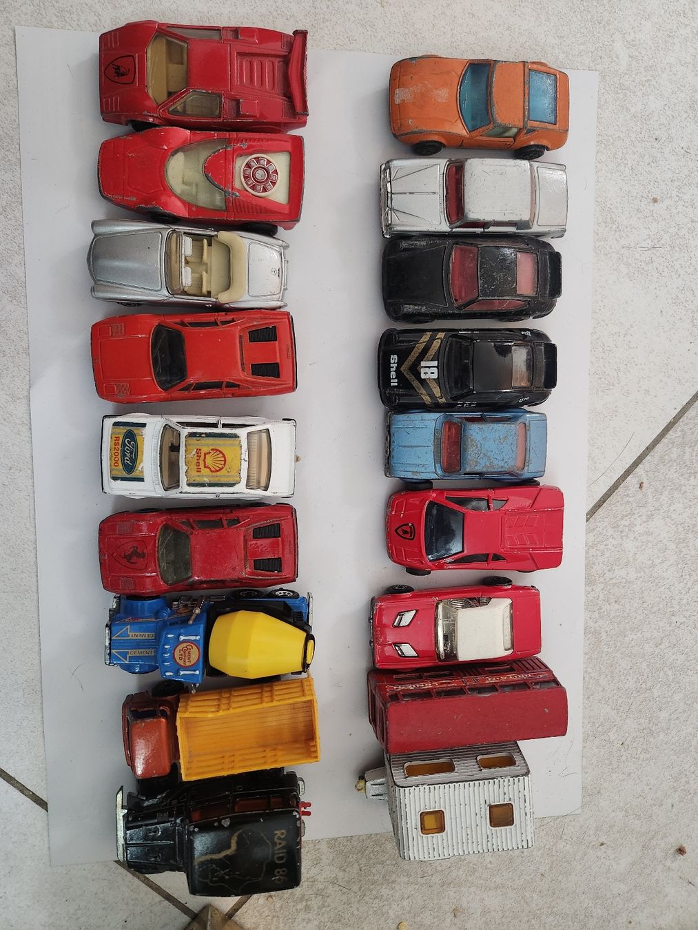 Vintage Toy Car Collection - Perfect for Collectors! (Gebraucht) in ...