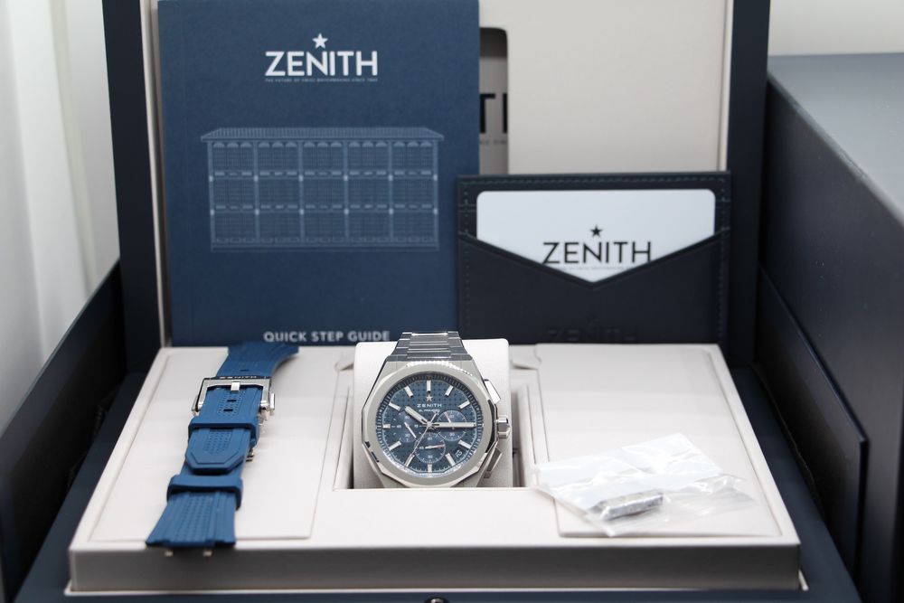Zenith Defy Skyline Chrono 42mm, 1. Hand, Full-Set (Gebraucht) in Zug ...