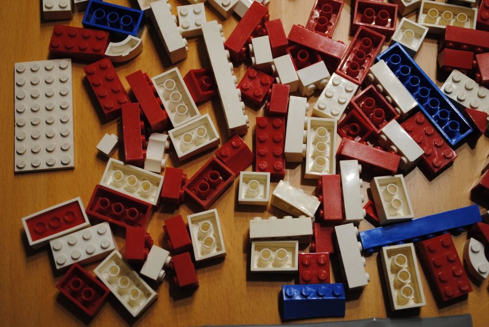 Lego; verschiedene alte Plastic Steine gem. Bildern / A009 (Gebraucht) in St. Gallen für CHF 4.9 ...