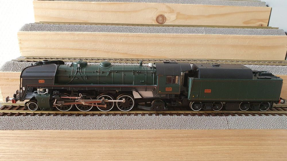 Rivarossi 1327 SNCF 141 R 1244 (Mikado) (Gebraucht) in Uttwil für CHF 181 – mit Lieferung auf ...