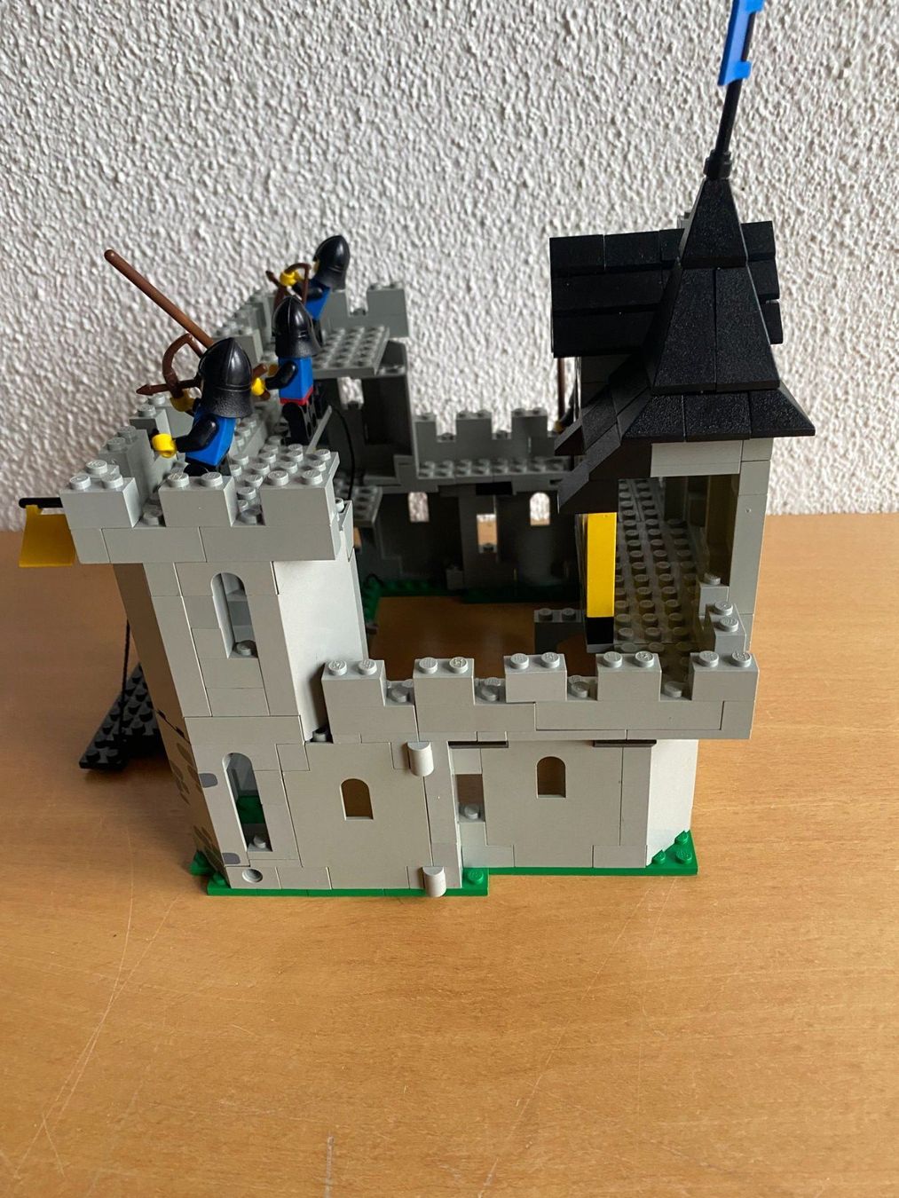 LEGO Ritter Burg 6074 Black Falcon's Fortress (Gebraucht) in ...