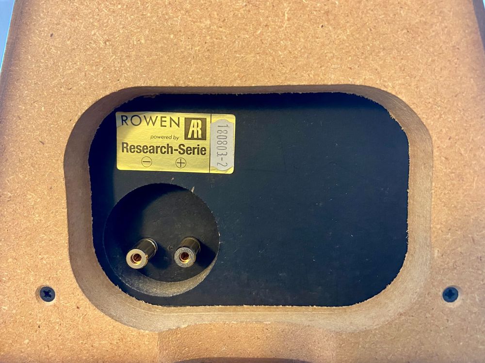 Wunderschöne Rowen R3 Lautsprechern ab Revision (Gebraucht) in Würenlos ...