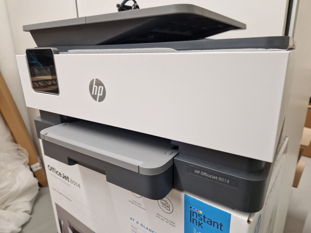 HP Officejet 8014 mit Originalverpackung ab 1.- (Gebraucht) in ...