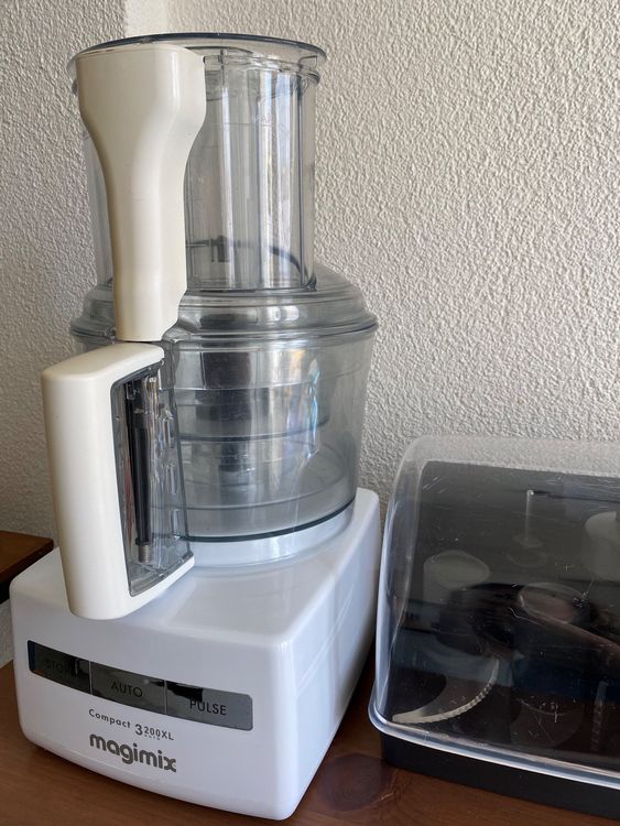 Multifunktions Küchenmaschine - Magimix C3200 XL auto | Kaufen auf Ricardo