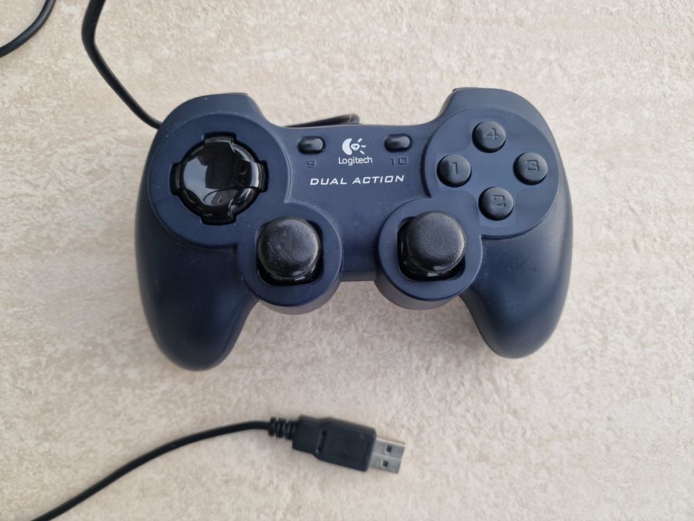 Logitech Dual Action Controller/Game Pad (Gebraucht) in Kilchberg ZH ...