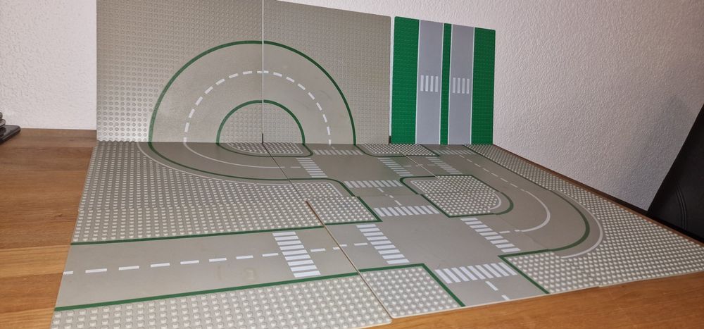 Lego City Strassen Platten (Gebraucht) in Aarburg für CHF 50 – mit ...