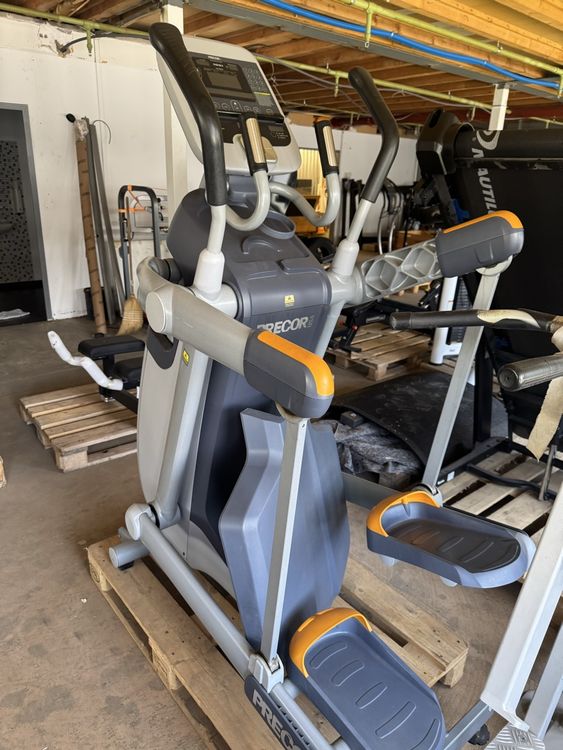 Precor AMT 100i Adaptive Motion Trainer Elliptical Cross Tra (Gebraucht ...