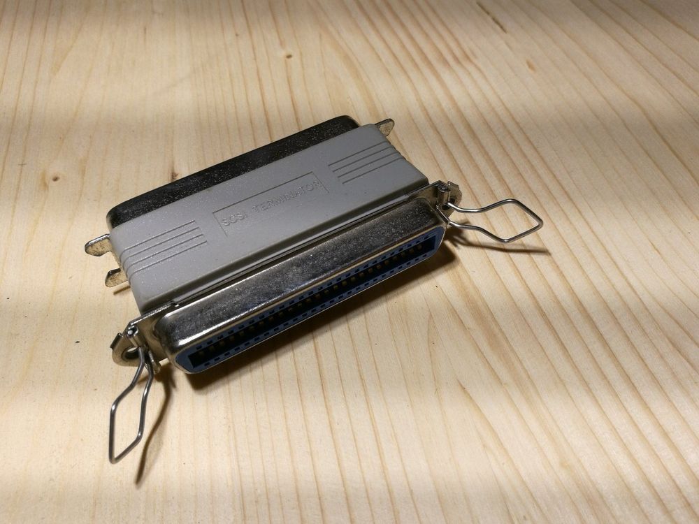 SCSI Terminator Centronics (Gebraucht) in für CHF 10 – mit Lieferung ...