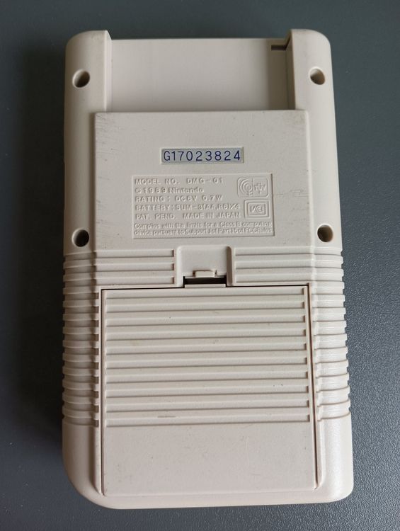 Nintendo Game Boy Classic Fat - Gameboy DEFEKT/DEFECTUEUX (Defekt) in ...