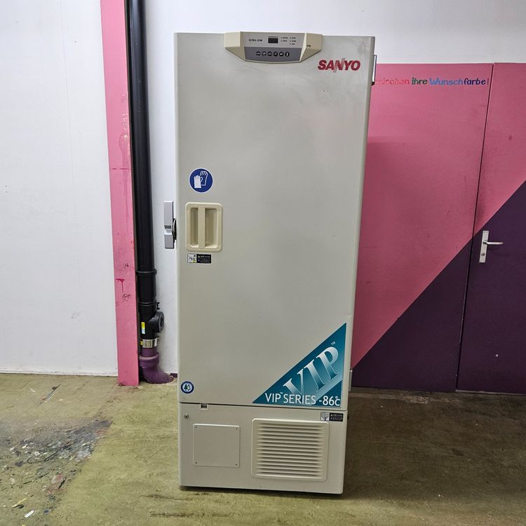 Panasonic MDF-U52V Labor Freezer !!! bis -86°C !!! (Gebraucht) in ...