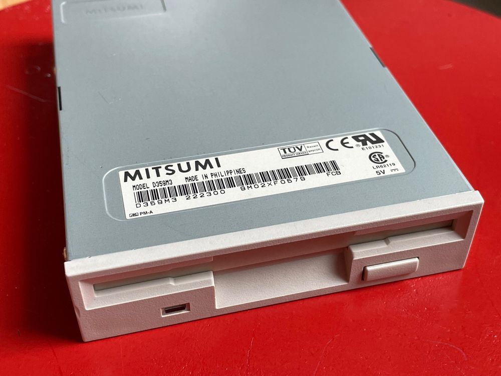 3.5“ Diskettenlaufwerk Mitsumi | Kaufen auf Ricardo