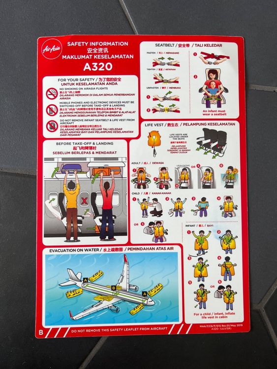 Air Asia Safety Card A320 (Gebraucht) in Ermatingen für CHF 10 – mit ...