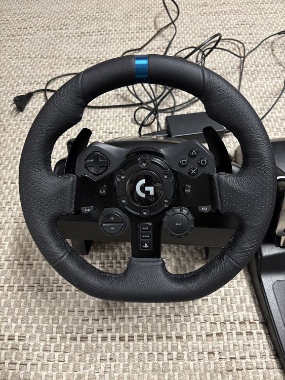 Logitech G923 Racing Wheels & Pedals (Gebraucht) in Pfäffikon ZH für ...