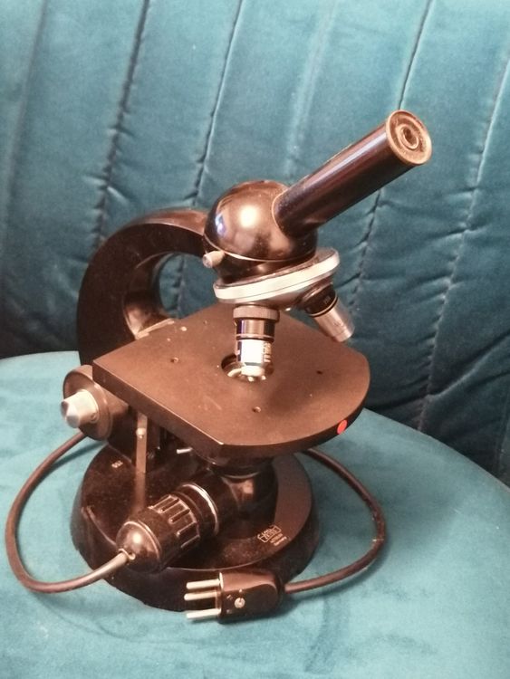 Antik Mikroskop Carl Zeiss (Gebraucht) in Basel für CHF 99.9 – mit ...