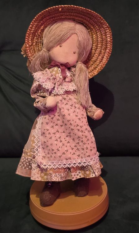 Vintage Sankyo Rotating Doll Music Box: Holly Hobbies Girl (Gebraucht ...