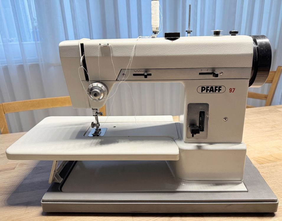 Pfaff 97 Nähmaschine Vintage Retro Industrienäher Nähen Deko (Gebraucht ...