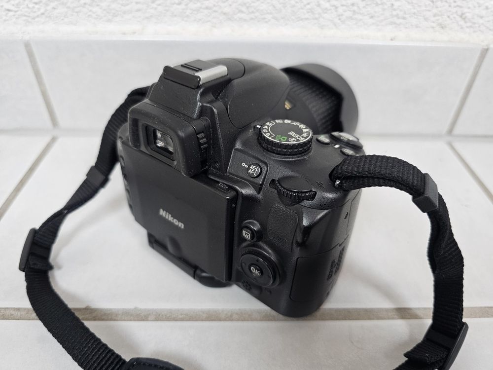 Nikon D5000 + Objektive und Zubehör - TOP Angebot ab 1.-!!! (Gebraucht ...