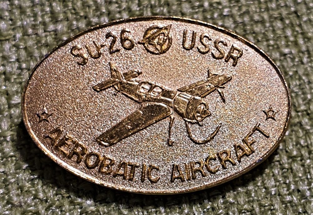 N586 - Brosche Aviatik SU-26 USSR Aerobatic Aircraft | Kaufen auf Ricardo