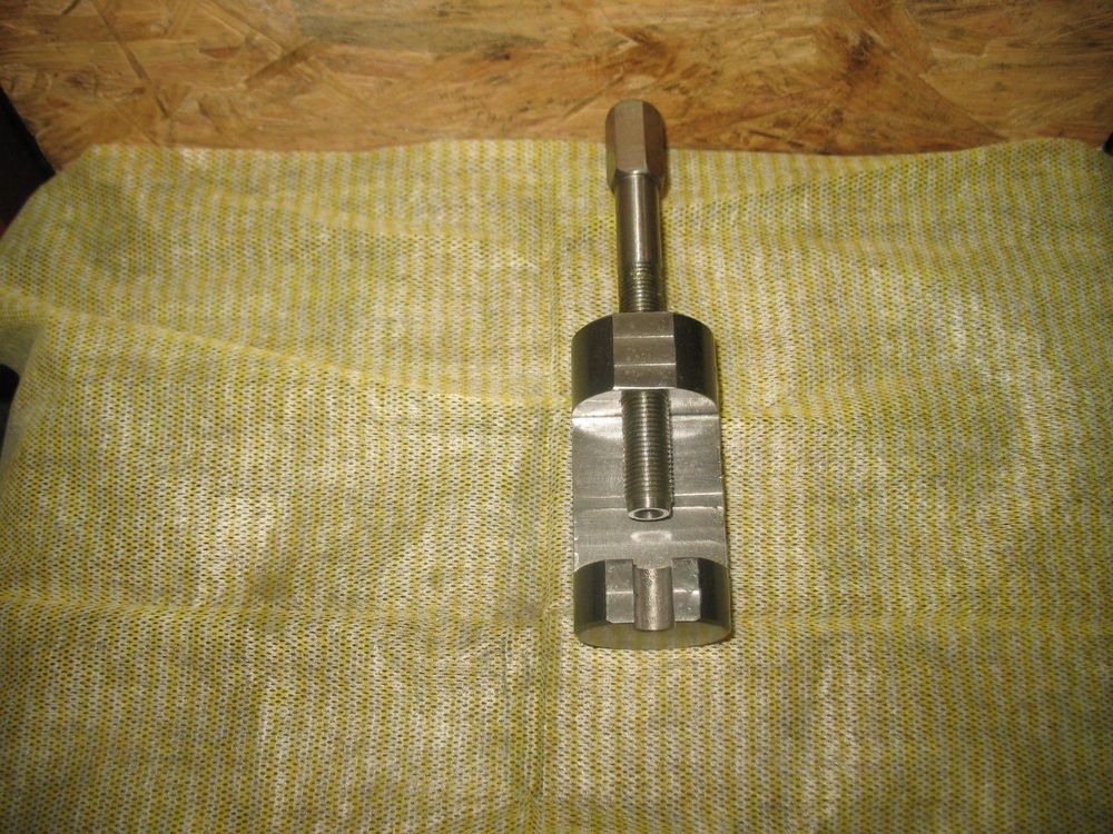 Pedalarm- Keilpresse f. Velos und Mofas (Neu (gemäss Beschreibung)) in Turgi für CHF 98 – mit ...