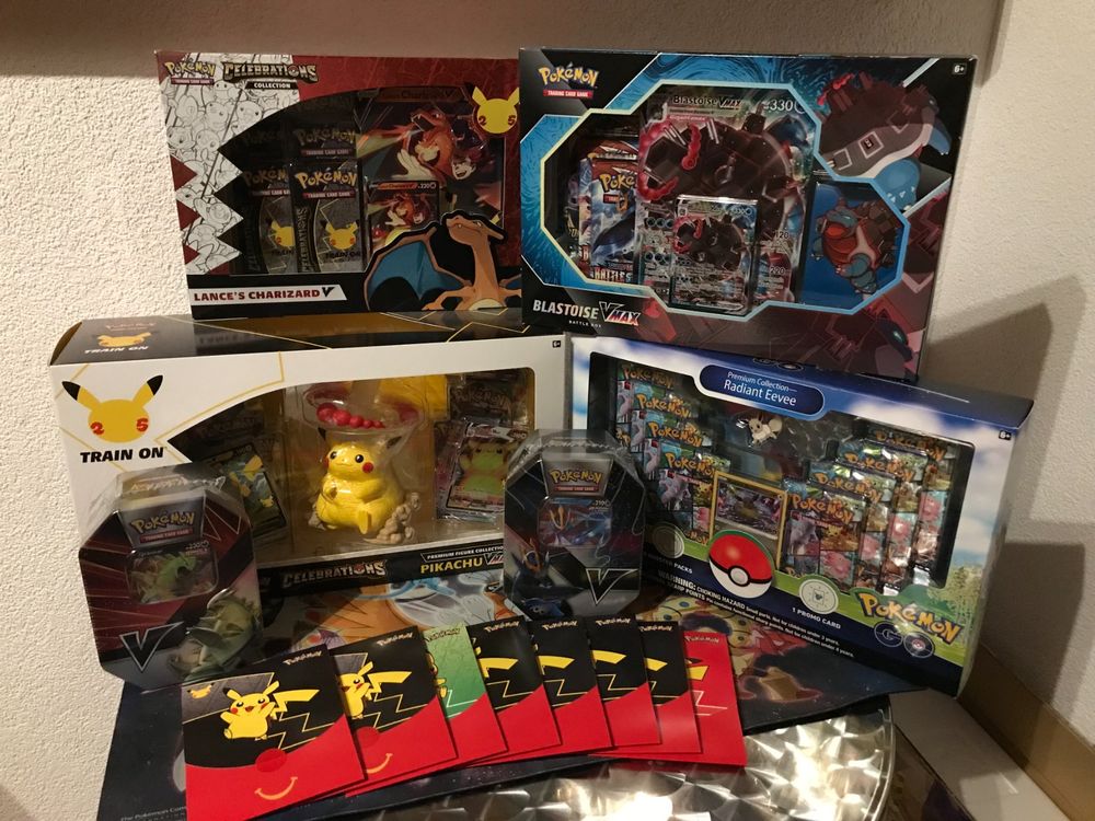 Pokemon OVP Collection Set EN ab 1.- (Neu und originalverpackt) in ...