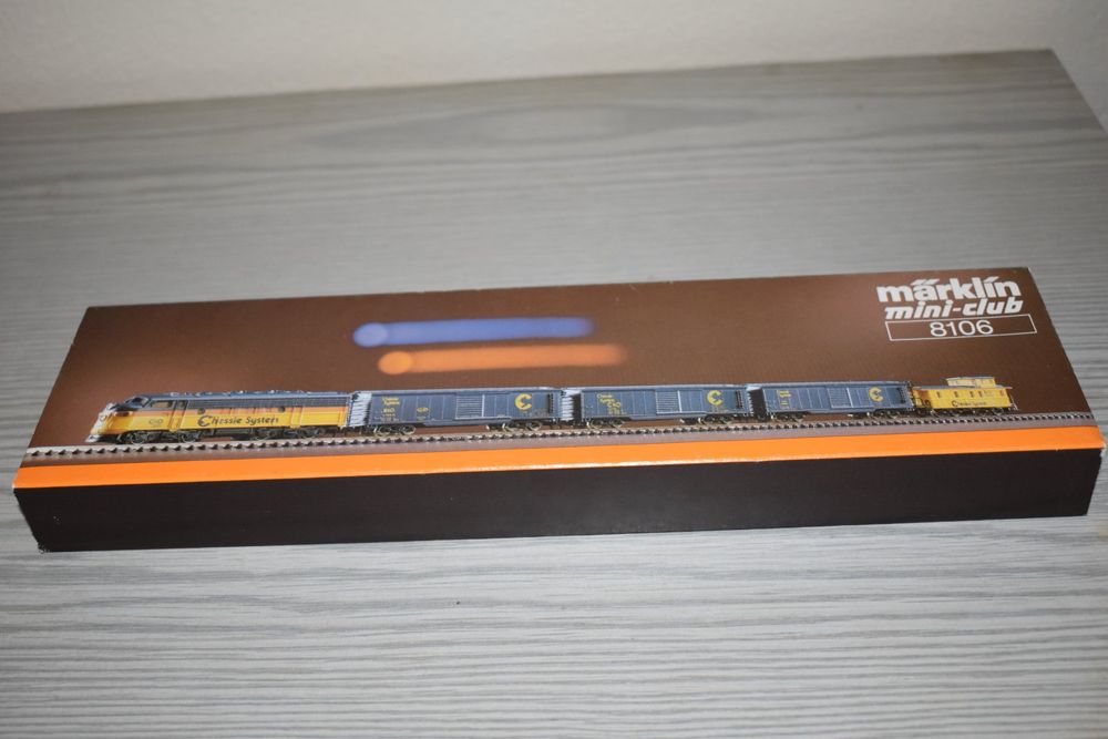 Märklin Z Set Locomotive et wagons marchandises 8106 (Gebraucht) in Le ...
