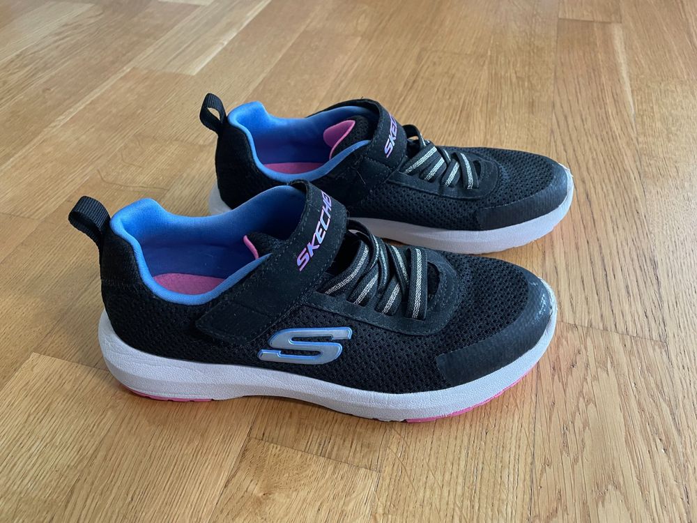 Skechers Gr. 35 mit Memory Foam (Gebraucht) in Regensdorf für CHF 9 ...