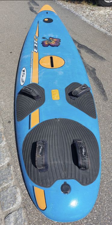 Windsurfboard Bic Techno, 152l, und Segel 4.7m2 komplett (Gebraucht) in ...