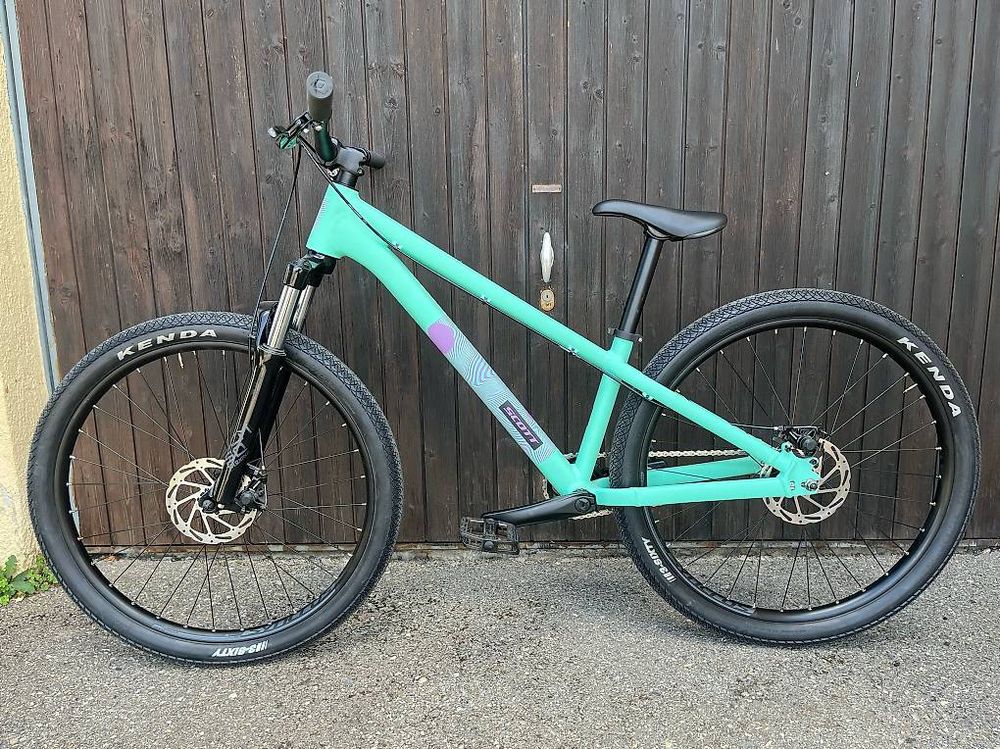 Vélo Scott Roxter YZ 0.1 (Neuf (Voir description)) à Les Brenets pour ...