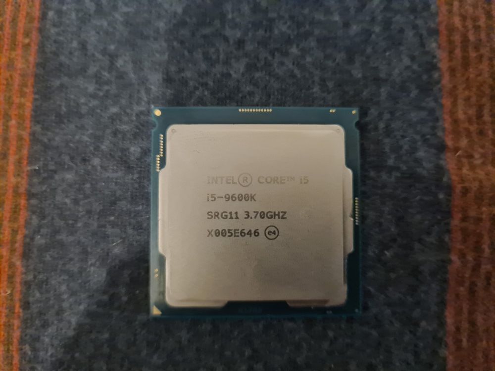 Intel Core i5 9600k (Gebraucht) in Wald ZH für CHF 110 – mit Lieferung auf Ricardo kaufen