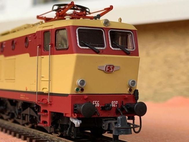 ROCO HO TEE-E-Lok Serie E.656.023 der FS (Neu und originalverpackt) in ...