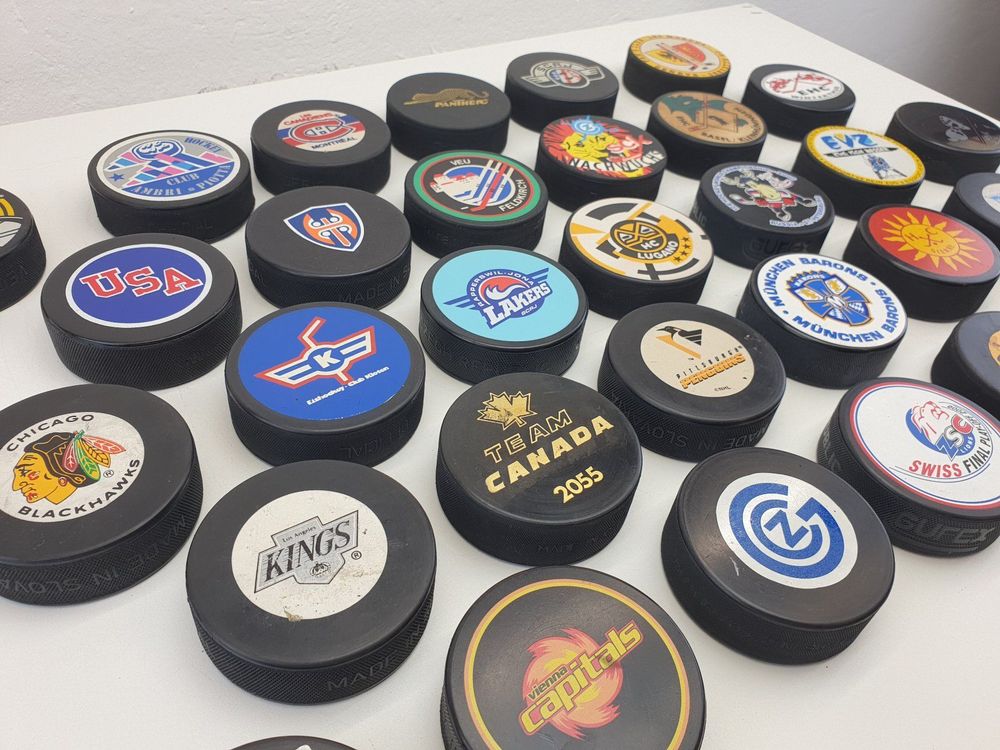 31x Eishockey Pucks Schweiz +USA +Canada | Kaufen auf Ricardo