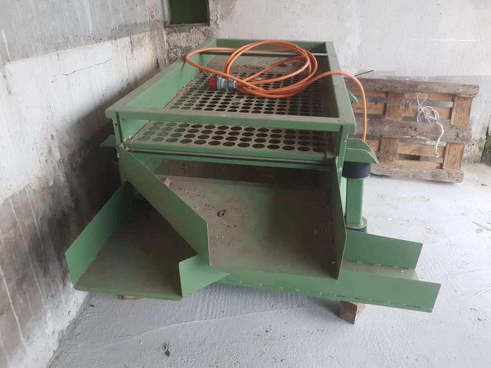 Schwingsiebmaschine S&F ASS-100 (Gebraucht) in Sarnen für CHF 500 – nur ...
